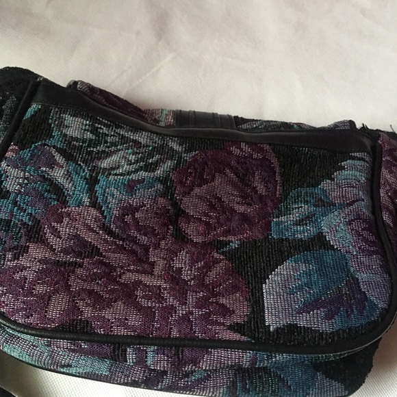 Magic | Bags | Itz Magic Studios Santa Barbara Small Crossbody | Poshmark